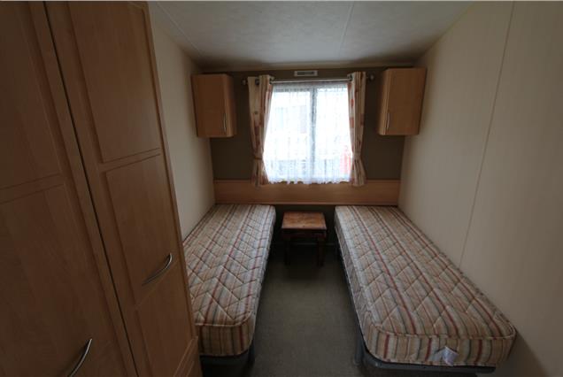 2011 WILLERBY RIO GOLD 35X12 2BED