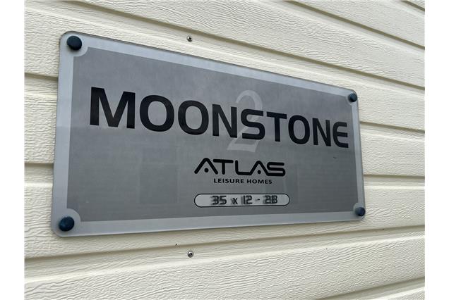 ATLAS MOONSTONE 35X12 2BED