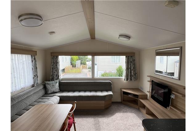 ATLAS MOONSTONE 35X12 2BED